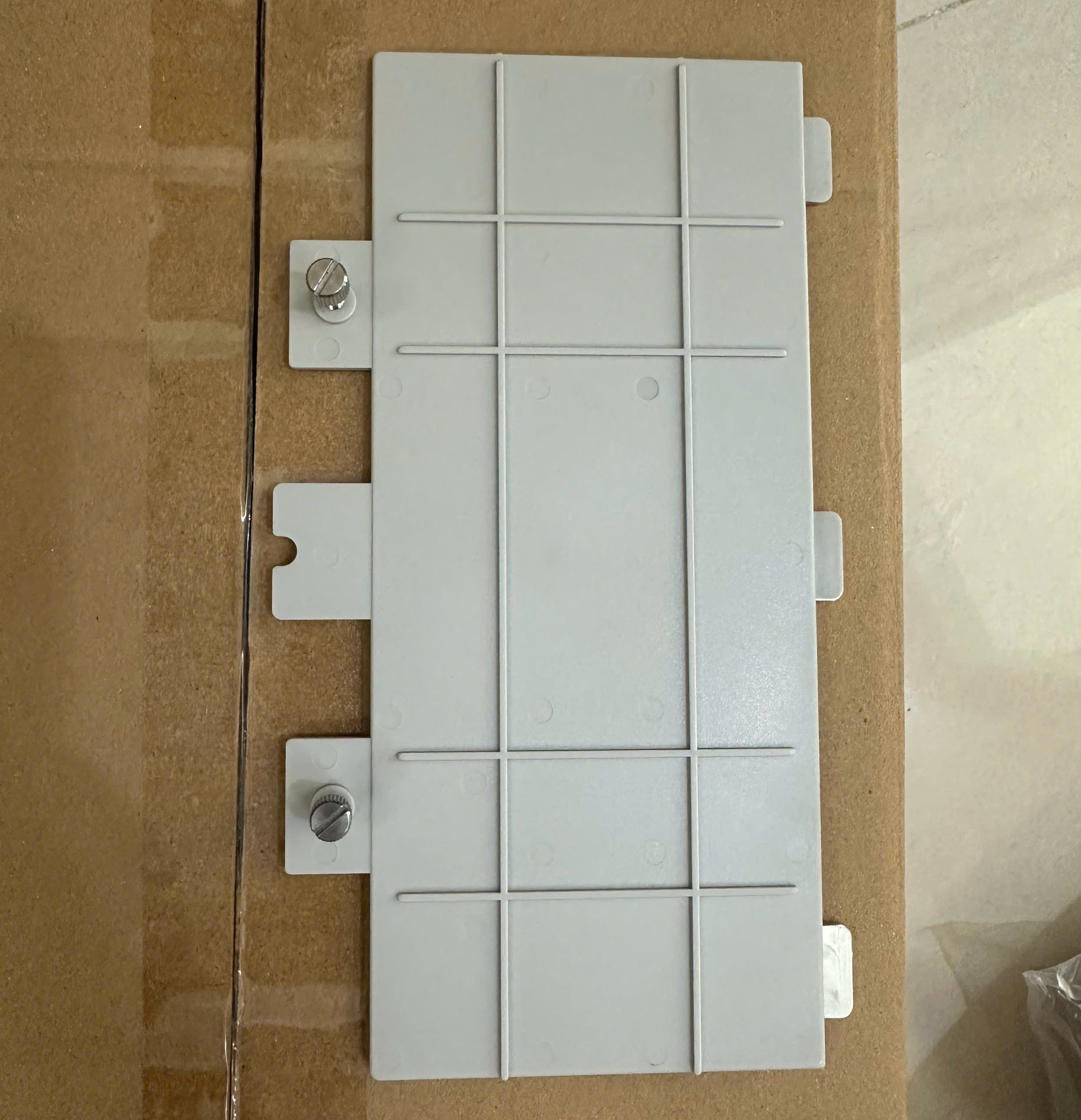 Nắp đậy pin cân RW